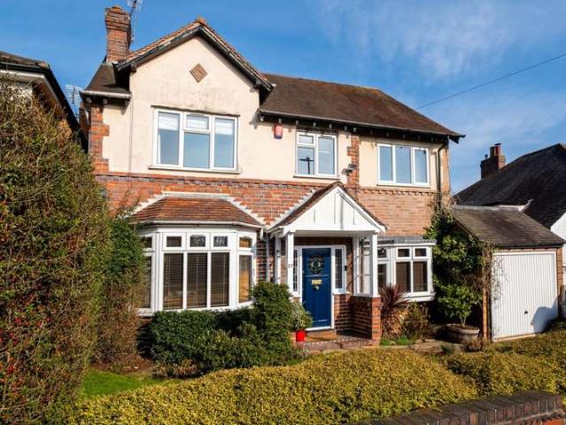5 Bedroom Detached House