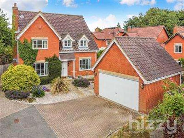 5 Bedroom Detached House