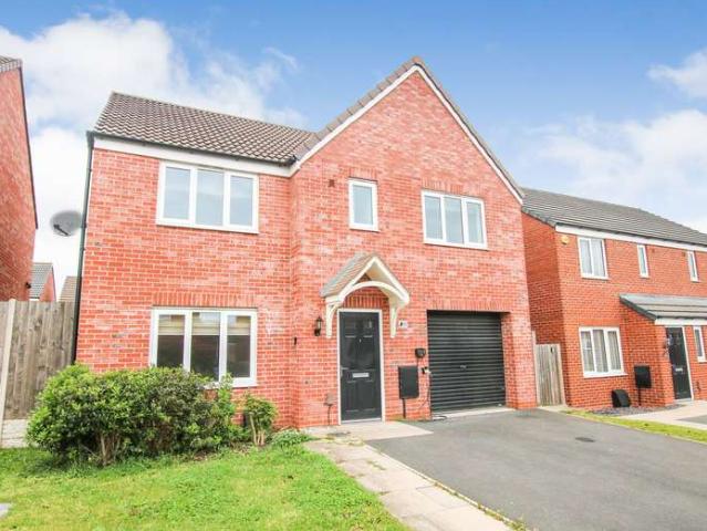 5 Bedroom Detached House
