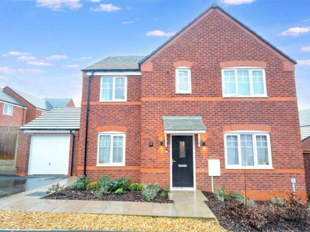 5 Bedroom Detached House