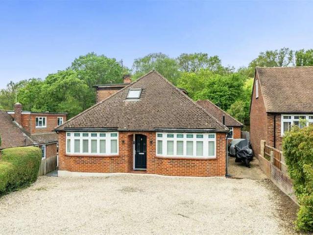 5 Bedroom Detached House
