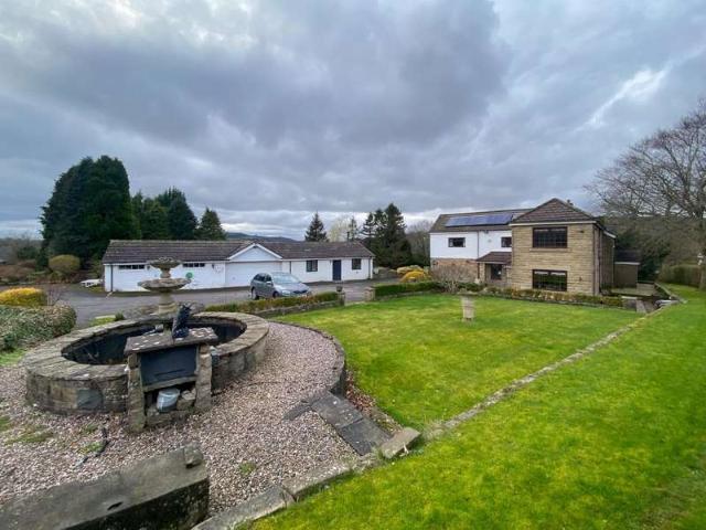 5 Bedroom Detached House