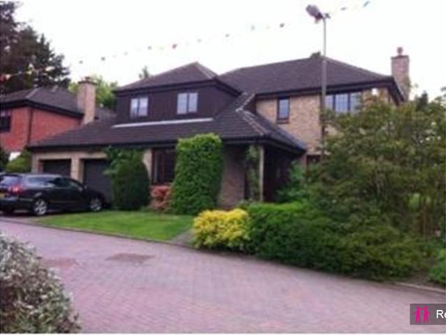 5 bedroom detached house for rent