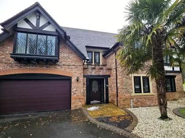 5 bedroom detached house for rent in 2 Stokesby Gardens, Losto.