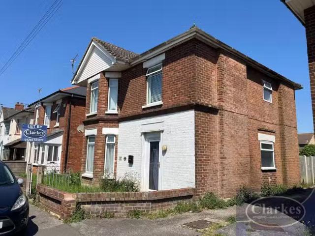 5 bedroom detached house for rent in Columbia Road, Ensbury Pa.