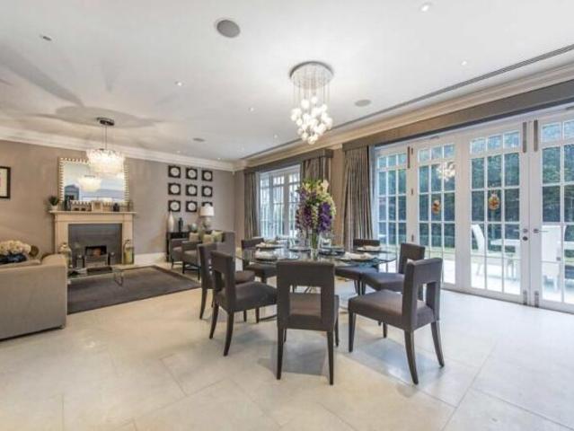 5 bedroom detached house for rent in Copse Hill, Wimbledon Village, SW20