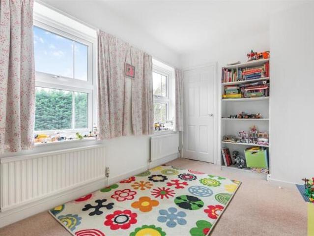 5 bedroom detached house for rent in Church Road, Richmond, TW10