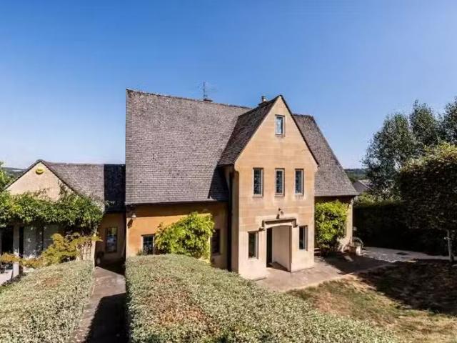 5 bedroom detached house for rent in Charlcombe Lane, Bath, BA1