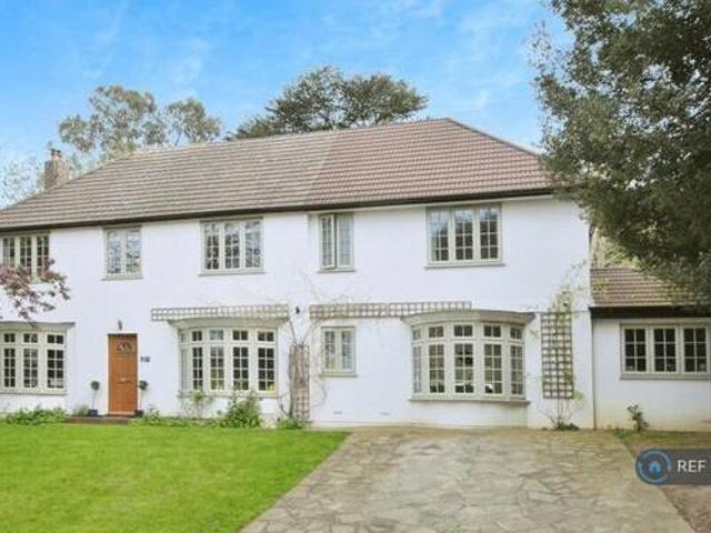 5 Bedroom Detached House For Rent In Chislehurst