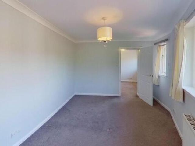 5 bedroom detached house for rent in Auchingane, Edinburgh, EH10