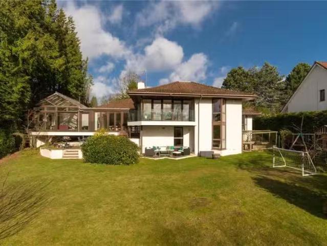 5 bedroom detached house for rent in Barnton Avenue West, Barn.