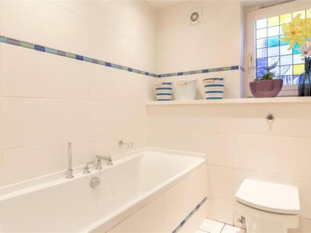 5 bedroom detached house for rent in Barnton Avenue West, Barnton, Edinburgh, EH4