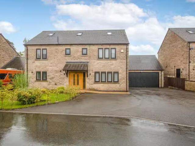 5 bedroom detached house for rent in Darne Mews, Hulland Ward.