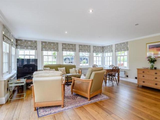 5 bedroom detached house for rent in Eastgate, Lincoln, LN2