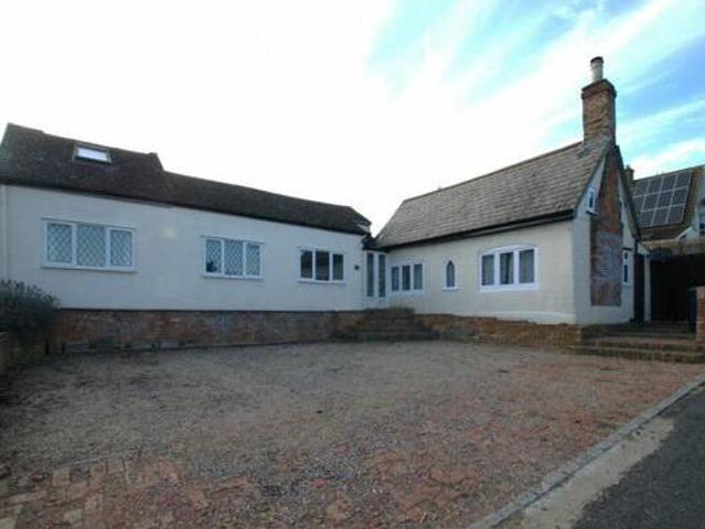 5 Bedroom Detached House For Rent In Haynes, Bedford