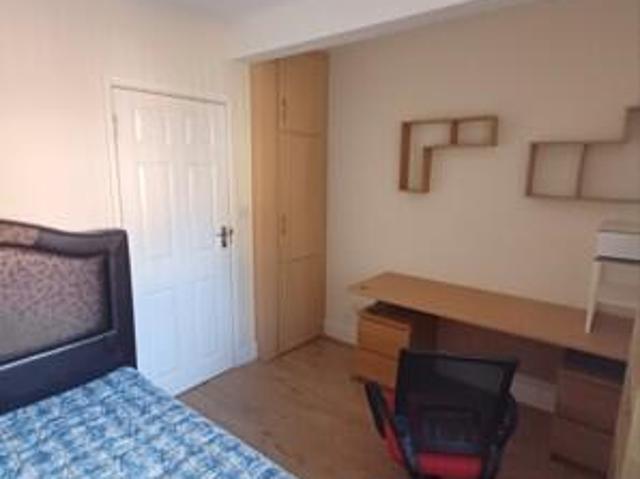 5 bedroom detached house for rent in Harrington Drive, Lenton, Nottingham, NG7