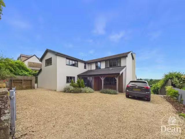5 bedroom detached house for rent in Lower Road, St. Briavels.