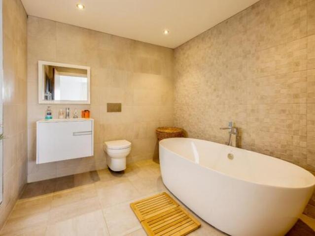 5 bedroom detached house for rent in Lilliput, Poole, Dorset, BH14