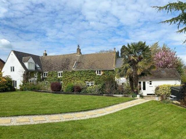 5 Bedroom Detached House For Rent In Moulton, Northampton