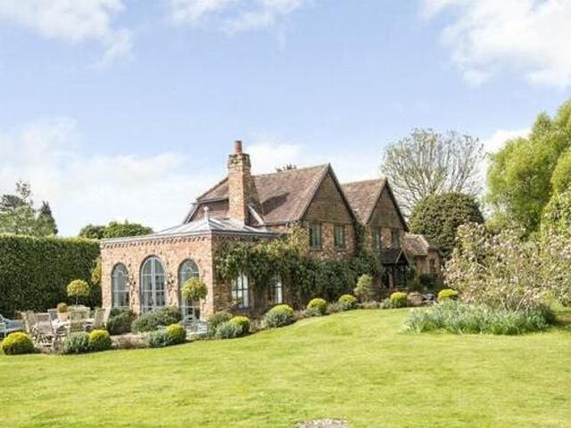 5 Bedroom Detached House For Rent In Maidenhead, Berkshire