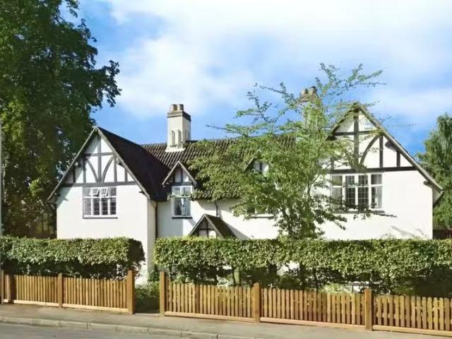 5 bedroom detached house for rent in Main Street, Cadeby, Nune.
