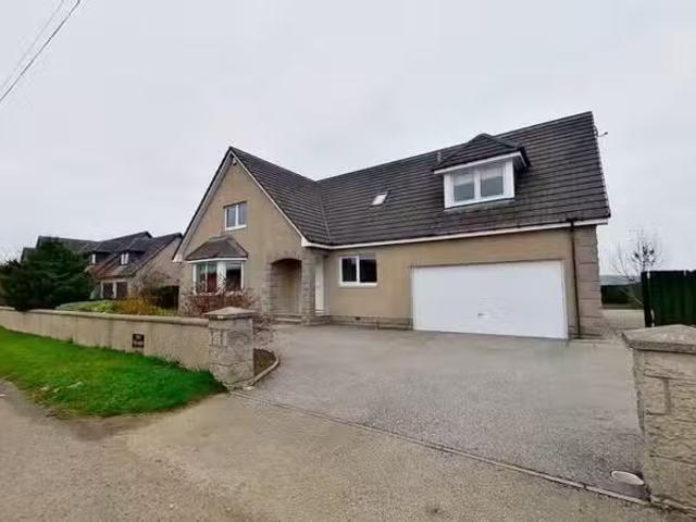 5 bedroom detached house for rent in Meikle Wartle, Inverurie.