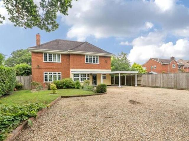 5 Bedroom Detached House For Rent In Southampton, Hampshire