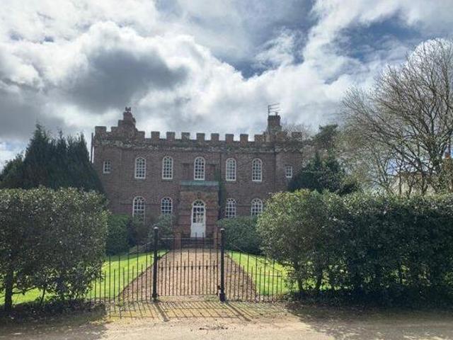 5 Bedroom Detached House For Rent In Somersby