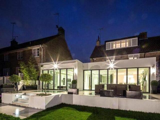 5 Bedroom Detached House For Rent In St Johns Wood, London