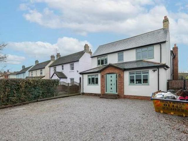 5 bedroom detached house for rent in Stotfold Road Arlesey SG15