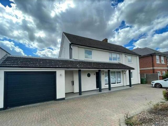 5 Bedroom Detached House For Rent In Radlett, Hertfordshire