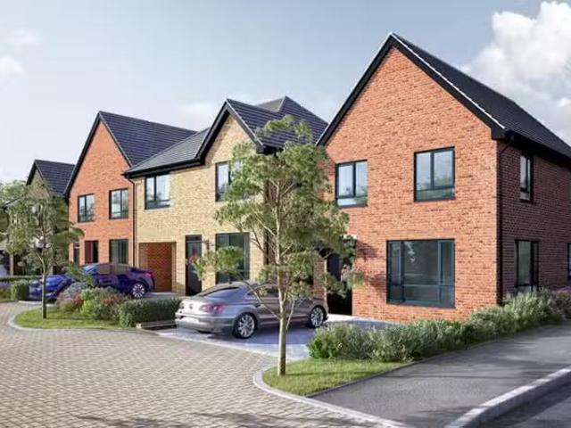 5 bedroom detached house for rent in Rilshaw Lane, Winsford, C.