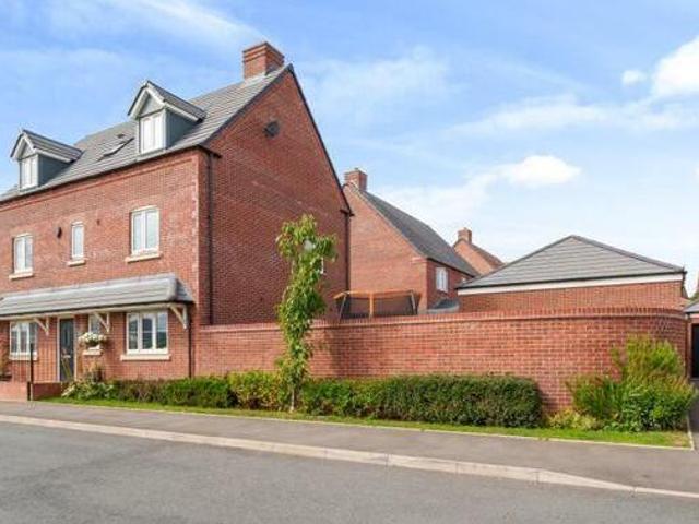 5 Bedroom Detached House For Rent In Worcestershire