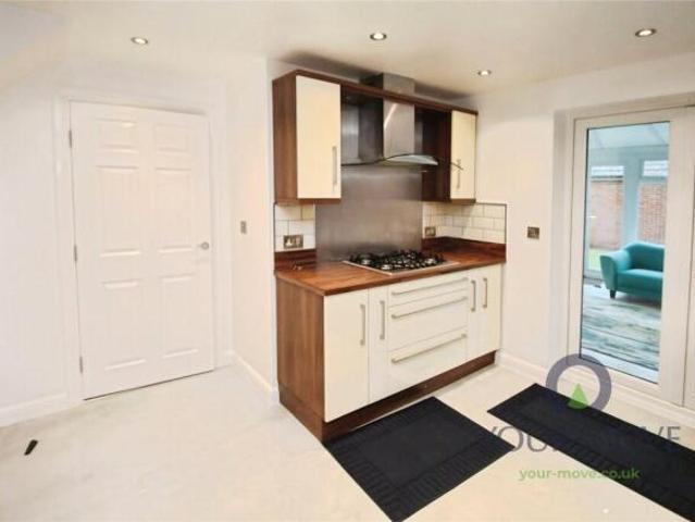 5 bedroom detached house for rent in Wadsworth Court, Bedford, MK42