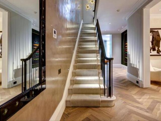 5 bedroom detached house for rent in Warrington Crescent, London W9