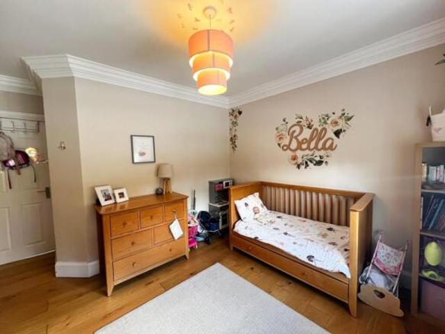 5 bedroom detached house for rent in West Ella Road, Kirk Ella, HU10