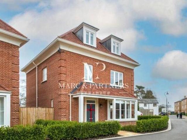 5 Bedroom Detached House For Rent In Whistler Drive, Barnet