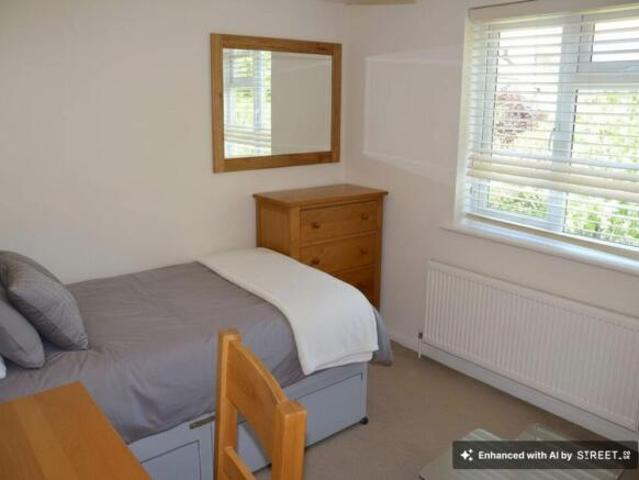 5 bedroom detached house for rent in Union Lane, Cambridge, CB4