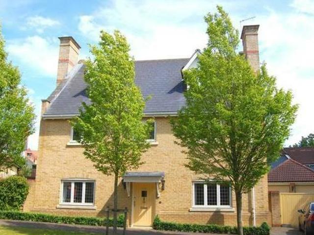 5 bedroom detached house for rent in Vaughan Williams Way Warley CM14