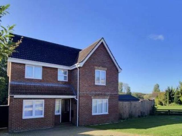 5 bedroom detached house for rent in Valley Way Fakenham NR21