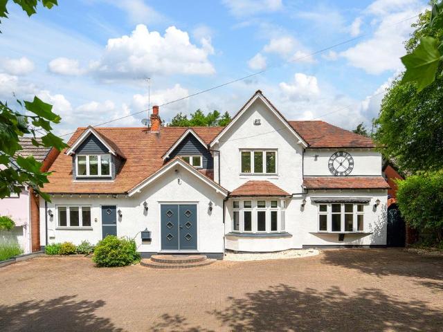 5 bedroom detached house for sale