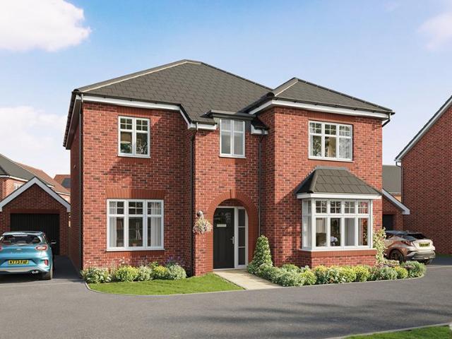 5 bedroom detached house for sale