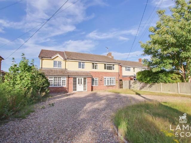 5 bedroom detached house for sale