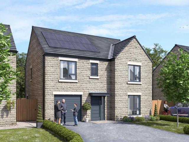 5 bedroom detached house for sale