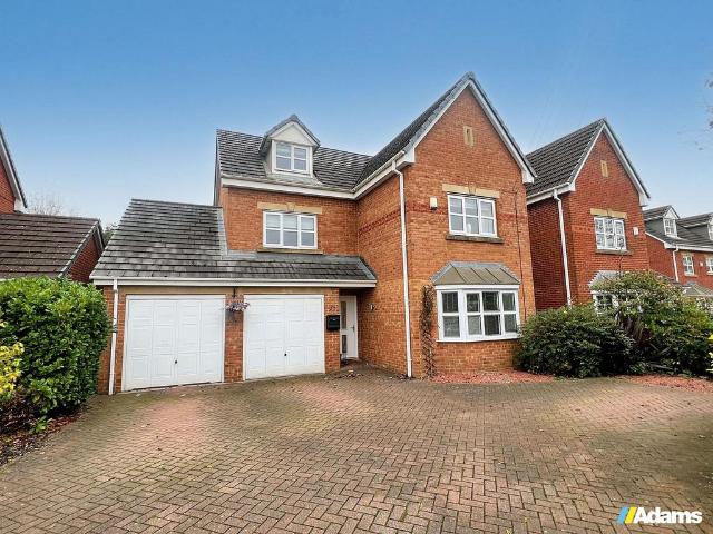 5 bedroom detached house for sale