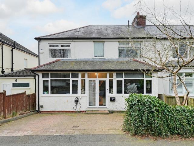 5 bedroom semi detached house for sale
