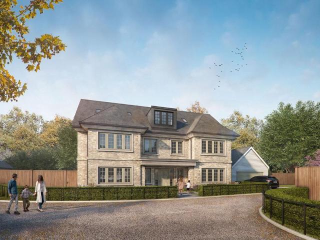 5 bedroom detached house for sale