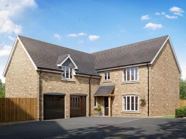 5 bedroom detached house for sale