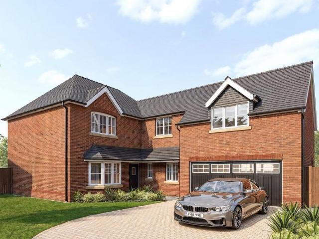 5 bedroom detached house for sale