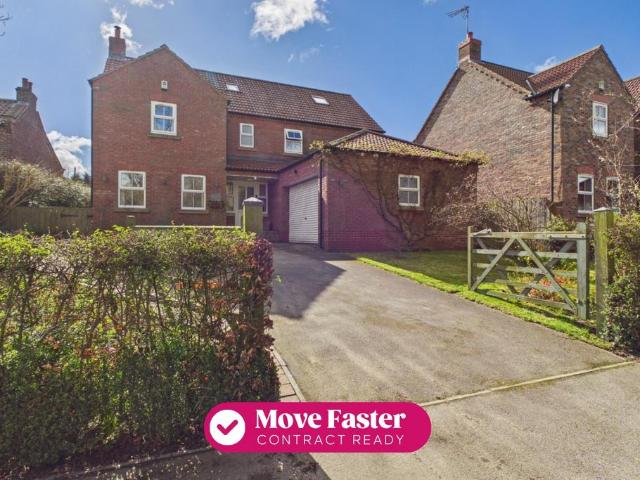 5 bedroom detached house for sale